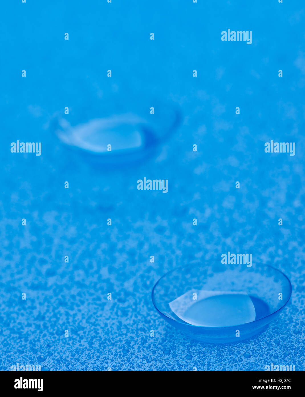 Drop lenses hi-res stock photography and images - Alamy