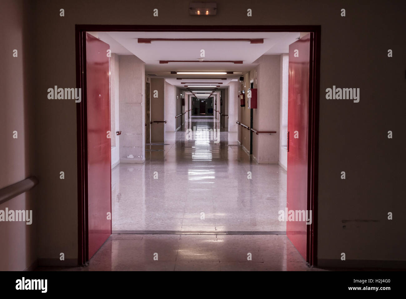 white hospital corridor, clean and hygienic space Stock Photo - Alamy