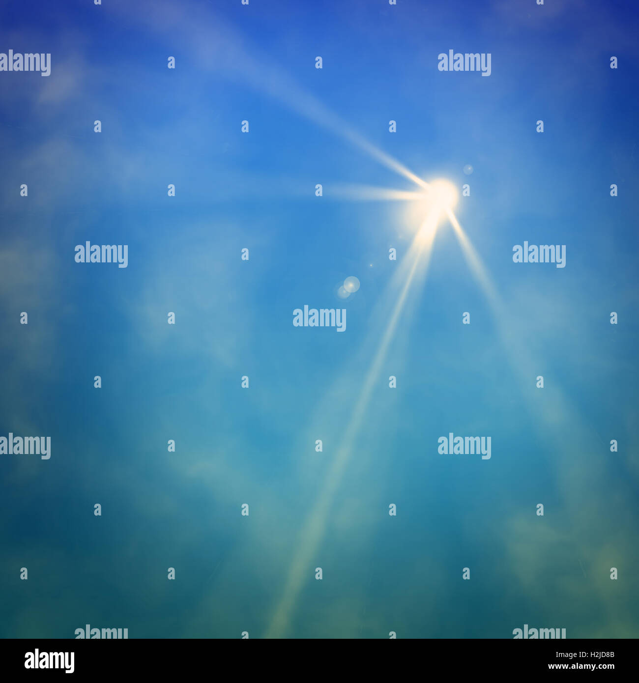 Searchlight beams hi-res stock photography and images - Alamy