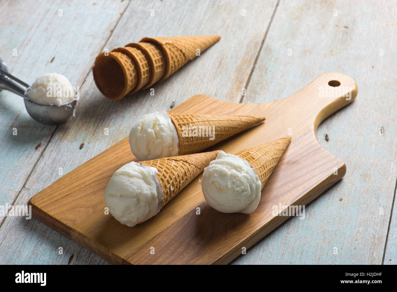 ice cream preparation Stock Photo - Alamy