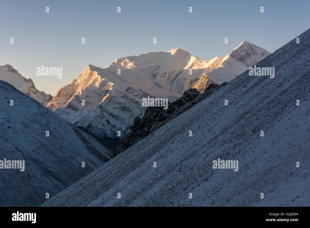 Dawn rising in mountains Stock Photo - Alamy