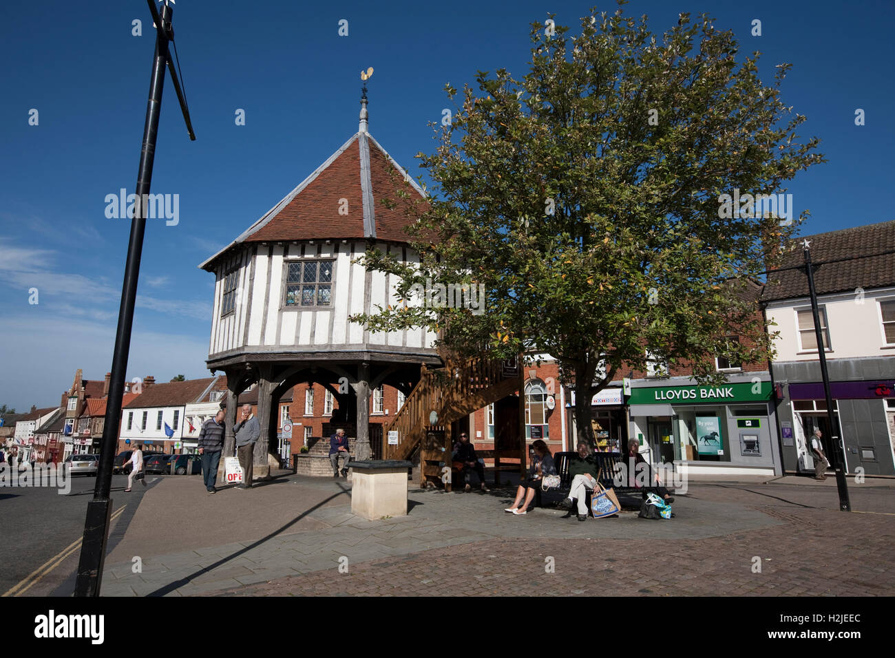 Historic Market Cross Wymondham Stock Photos & Historic Market Cross ...