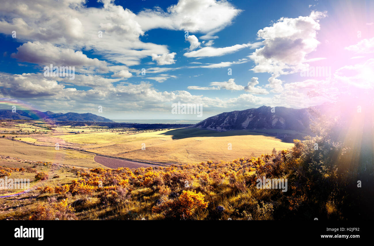 Fields spring blue sky hi-res stock photography and images - Alamy
