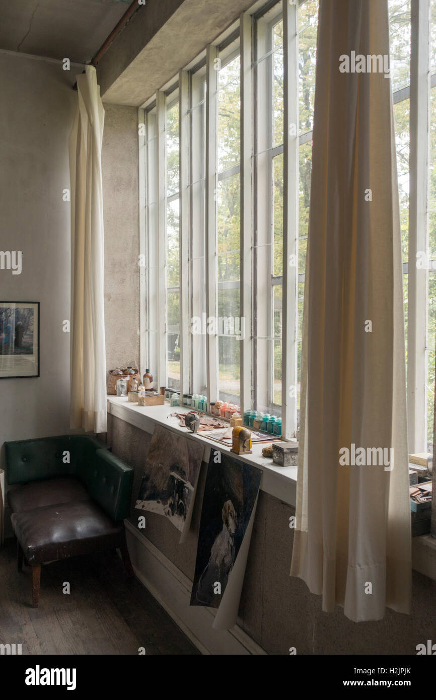 Andrew wyeth paintings hi-res stock photography and images - Alamy