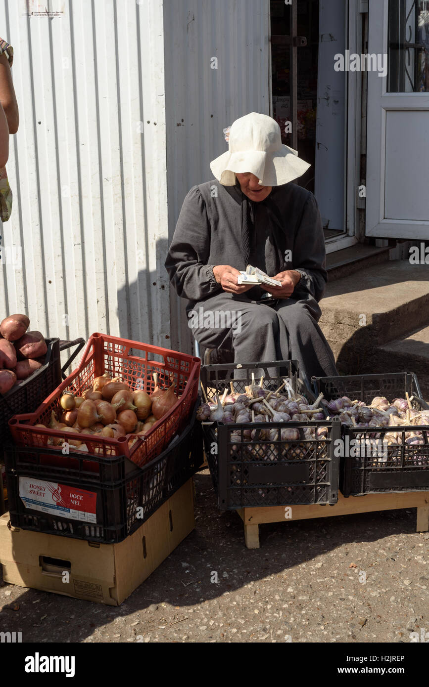 Russia old lady hi-res stock photography and images - Alamy