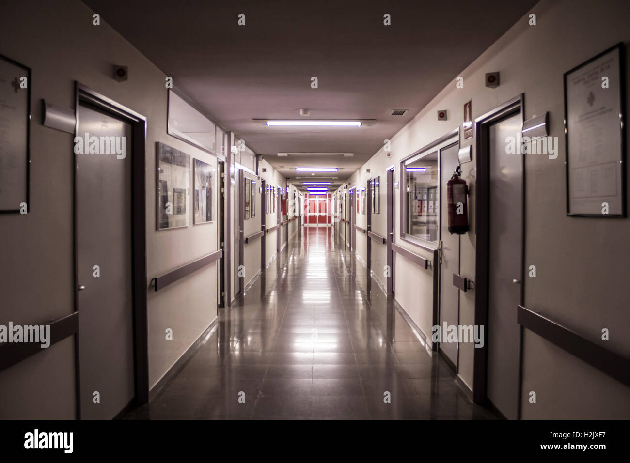 white hospital corridor, clean and hygienic space Stock Photo - Alamy