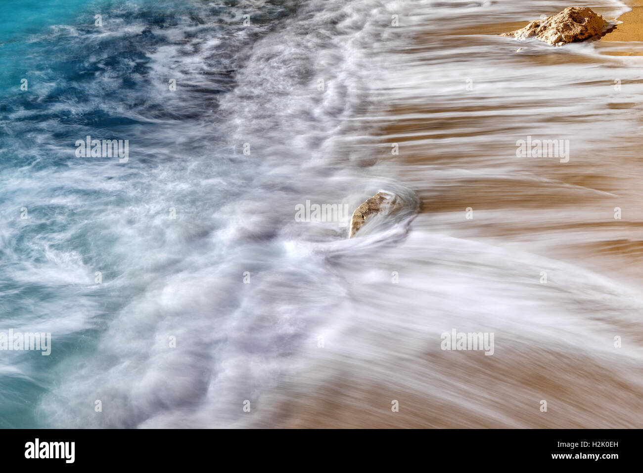 Wave in motion hi-res stock photography and images - Alamy