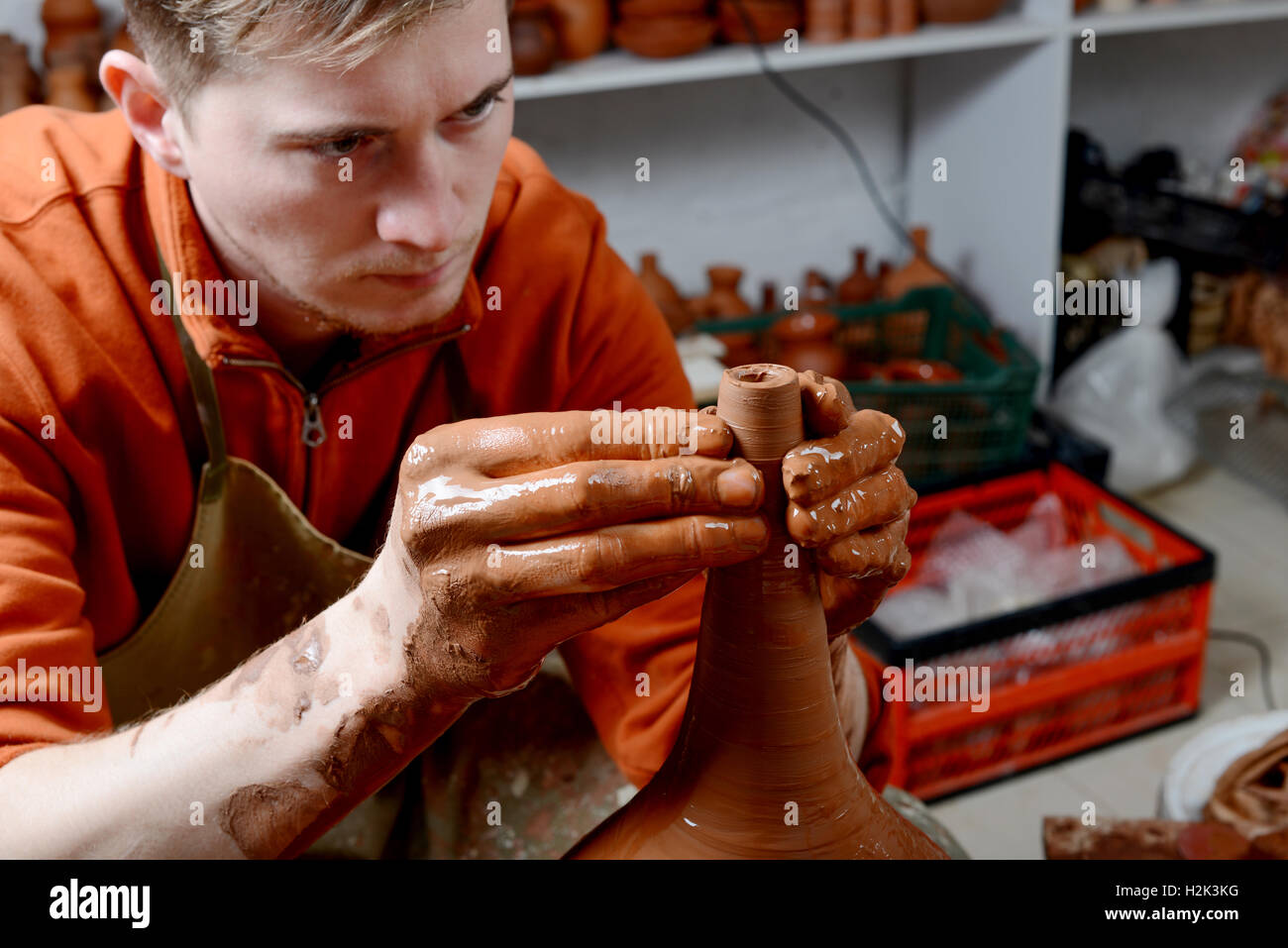 Potter at work Stock Photo - Alamy