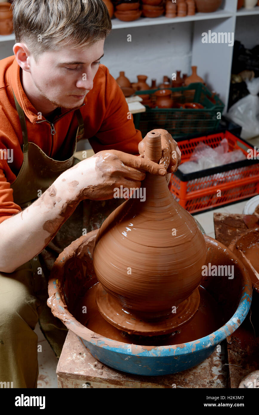 Potter at work Stock Photo - Alamy