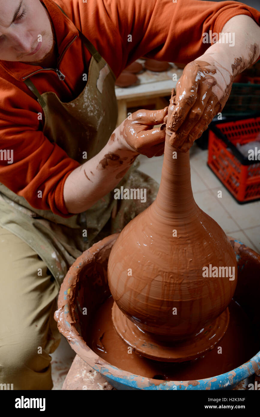 Potter at work Stock Photo - Alamy