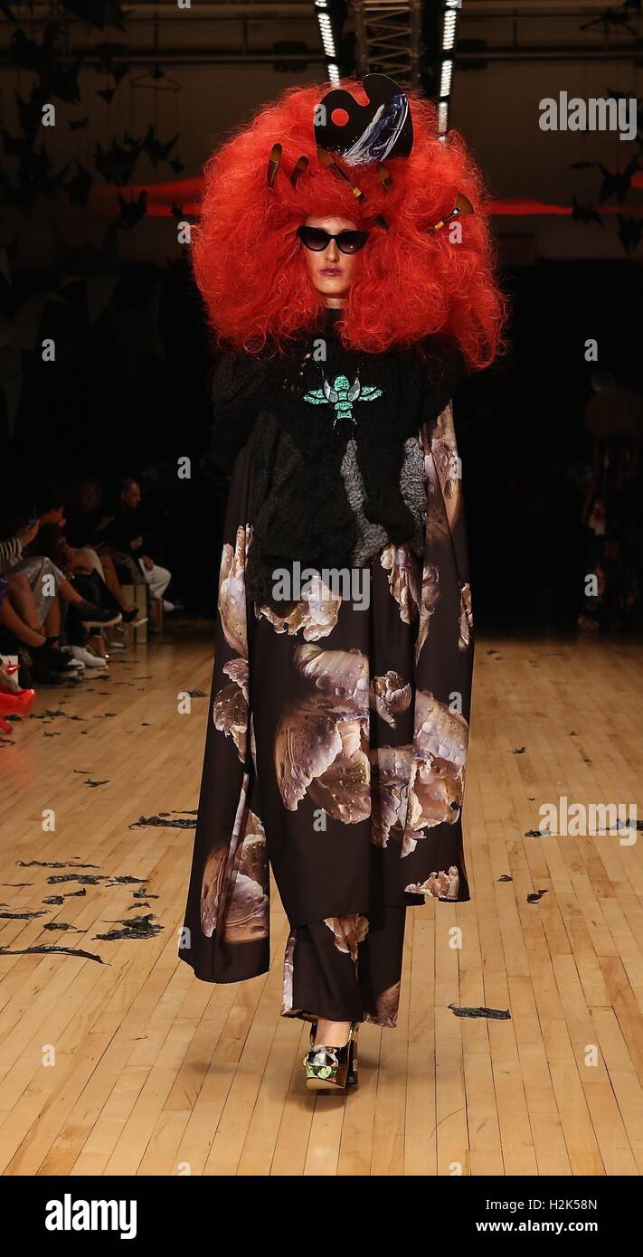 Centre for sustainable fashion hi-res stock photography and images - Alamy