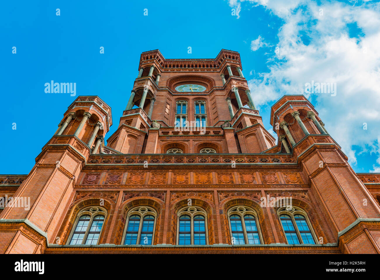 Rotes Rathaus, Red City Hall, red brick building, Berlin-Mitte, Berlin ...