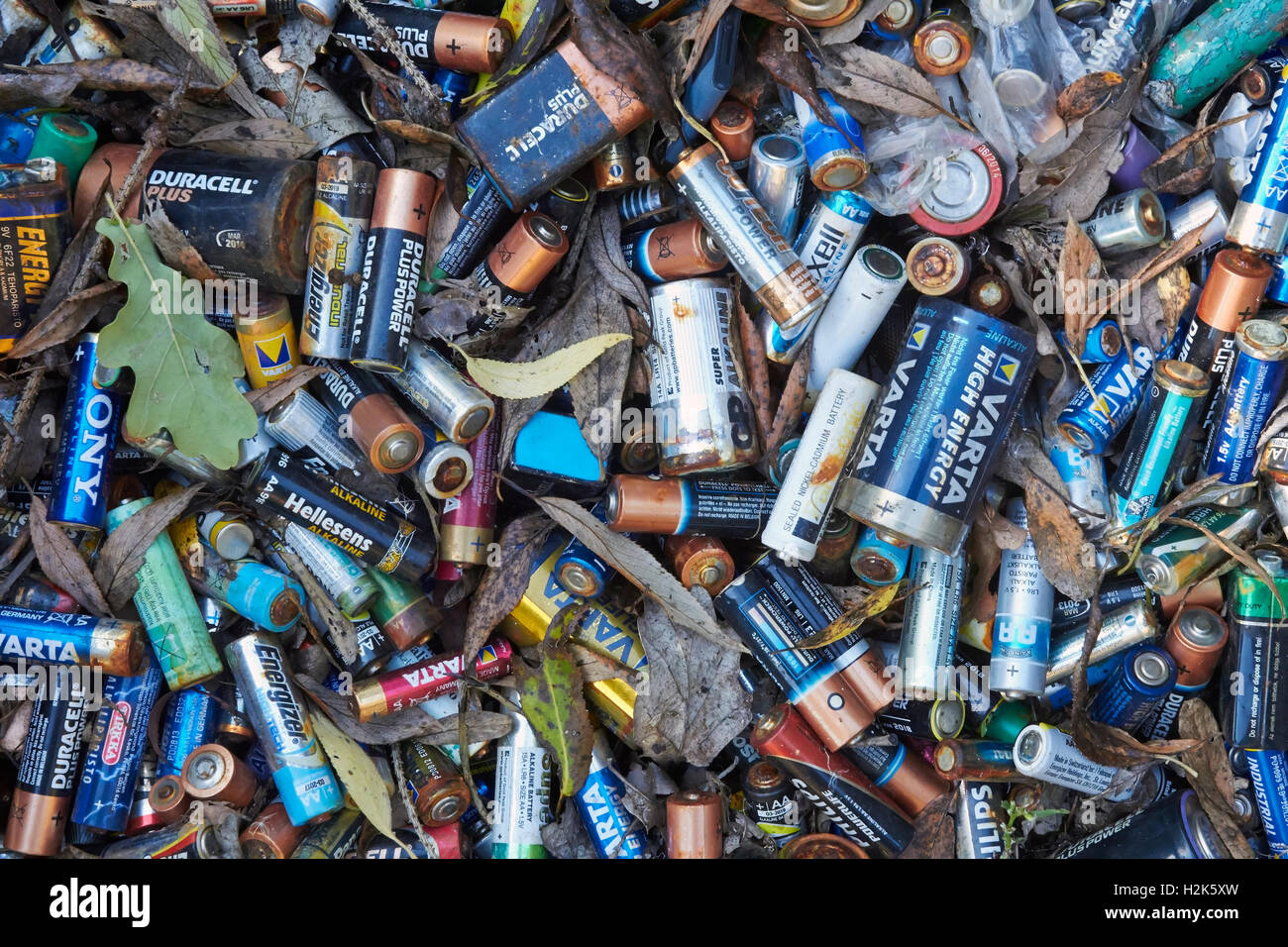 Discarded material hi-res stock photography and images - Alamy