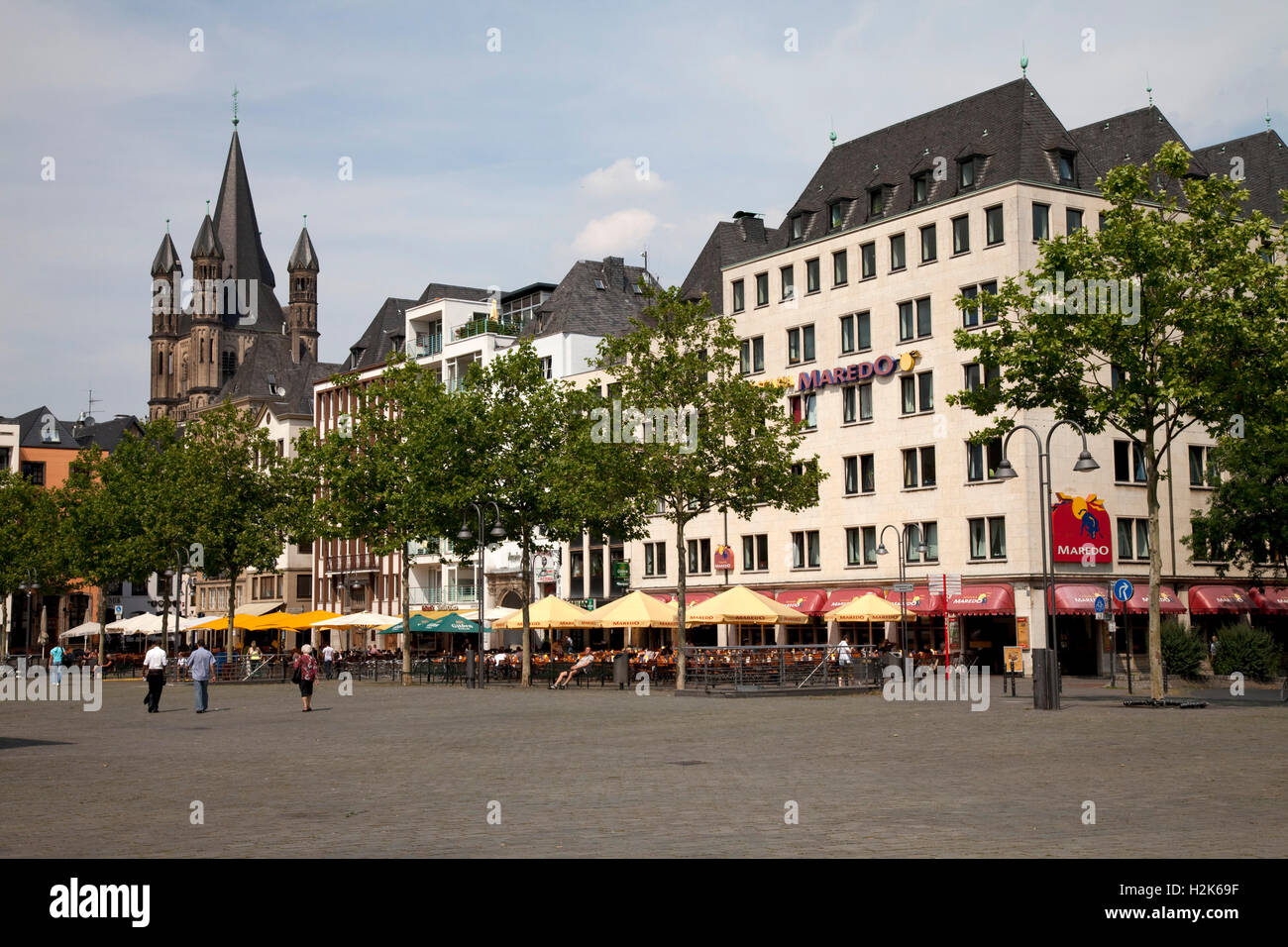 Heumarkt square, Great St. Martin Church, Romanesque church, Cologne ...