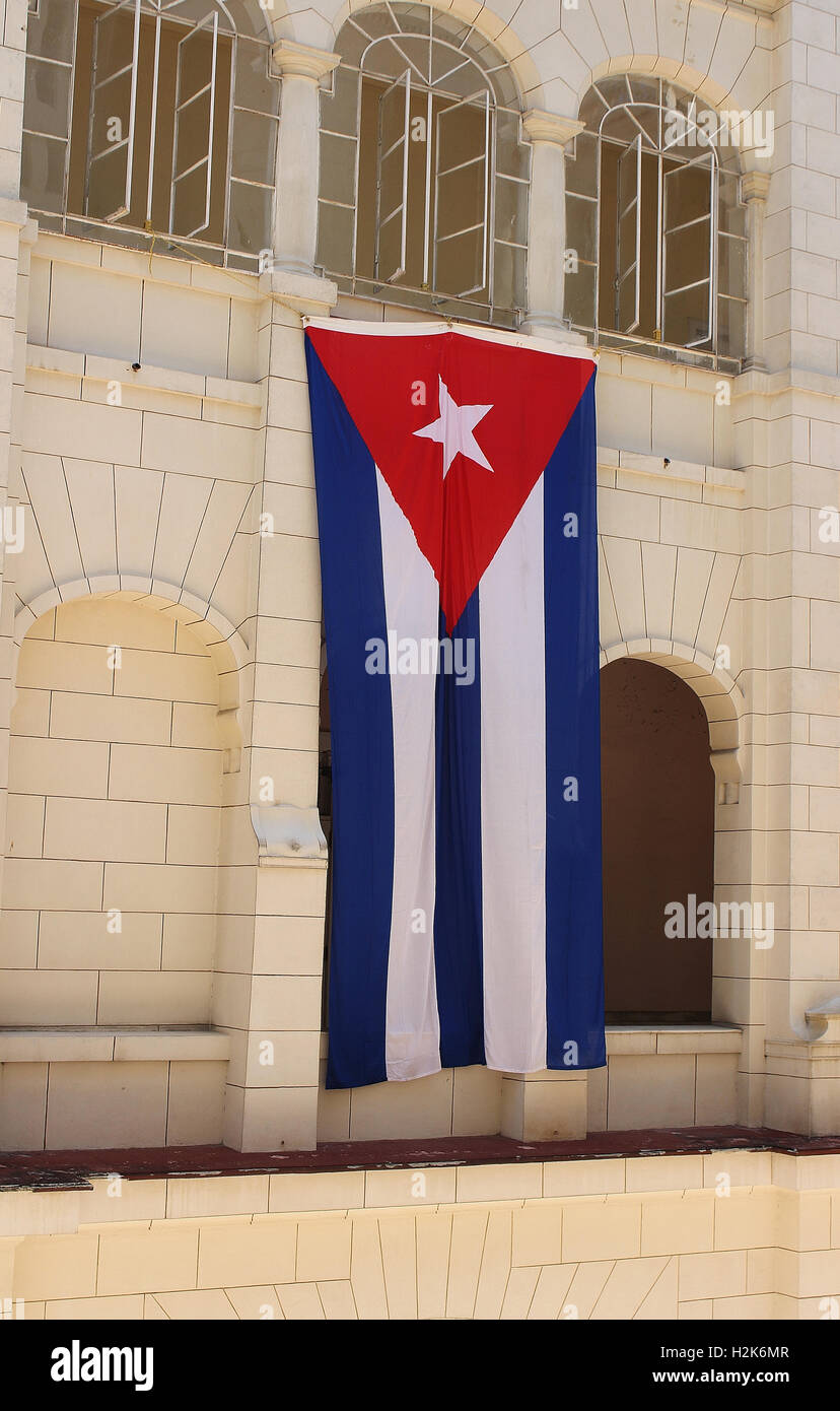 Cuban flags hi-res stock photography and images - Alamy