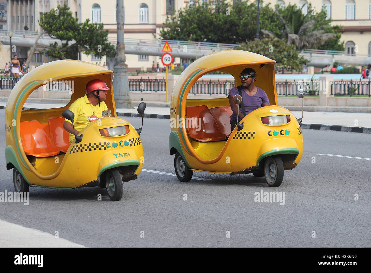 Funny taxi hi-res stock photography and images - Alamy