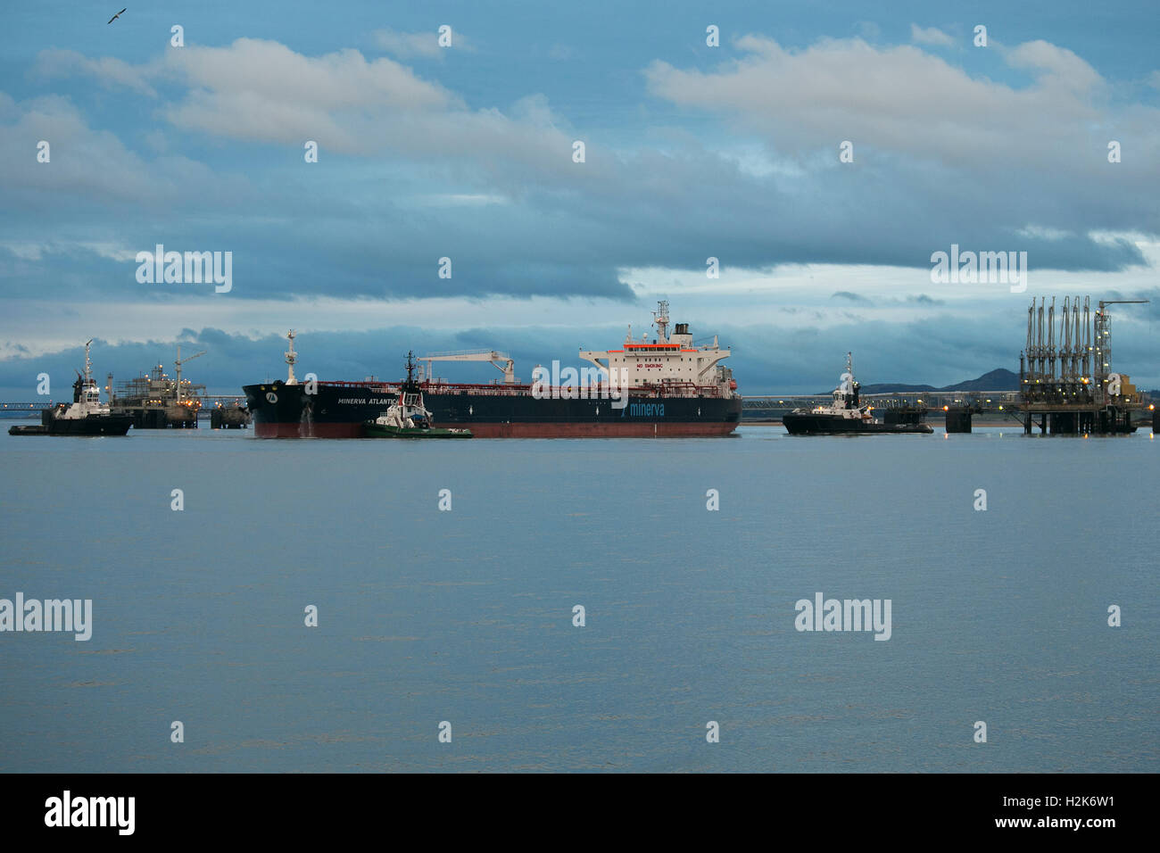 Crude oil pier High Resolution Stock Photography and Images - Alamy