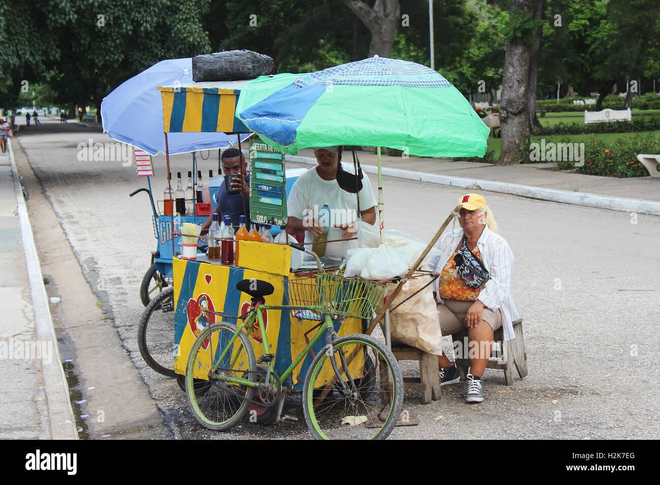 Mobile food stalls Stock Photo - Alamy