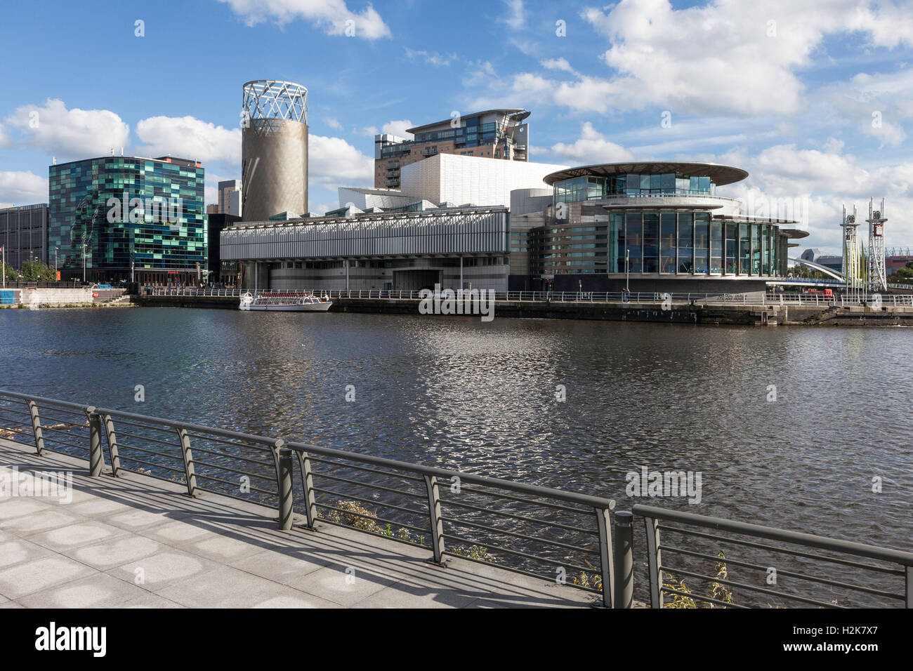 Canal shop manchester hi-res stock photography and images - Alamy