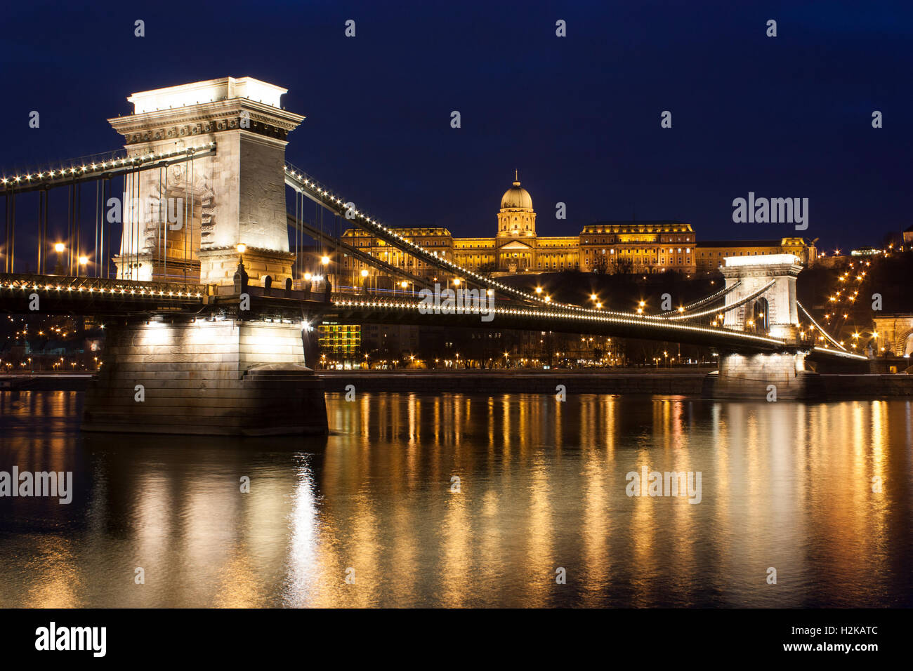 Chain Bridge in Budapest Stock Photo - Alamy