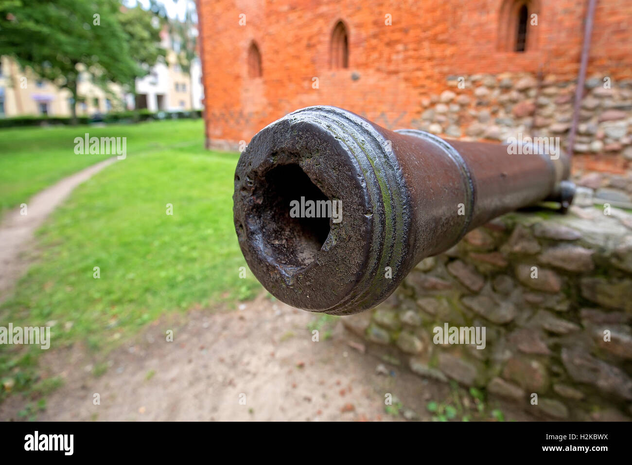 Wall gun hi-res stock photography and images - Alamy