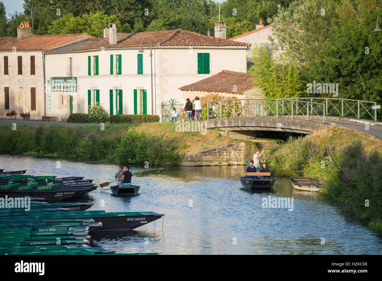 Coulon, Venise Verte (Green Venice), Marais Poitevin (Poitevin Marsh ...