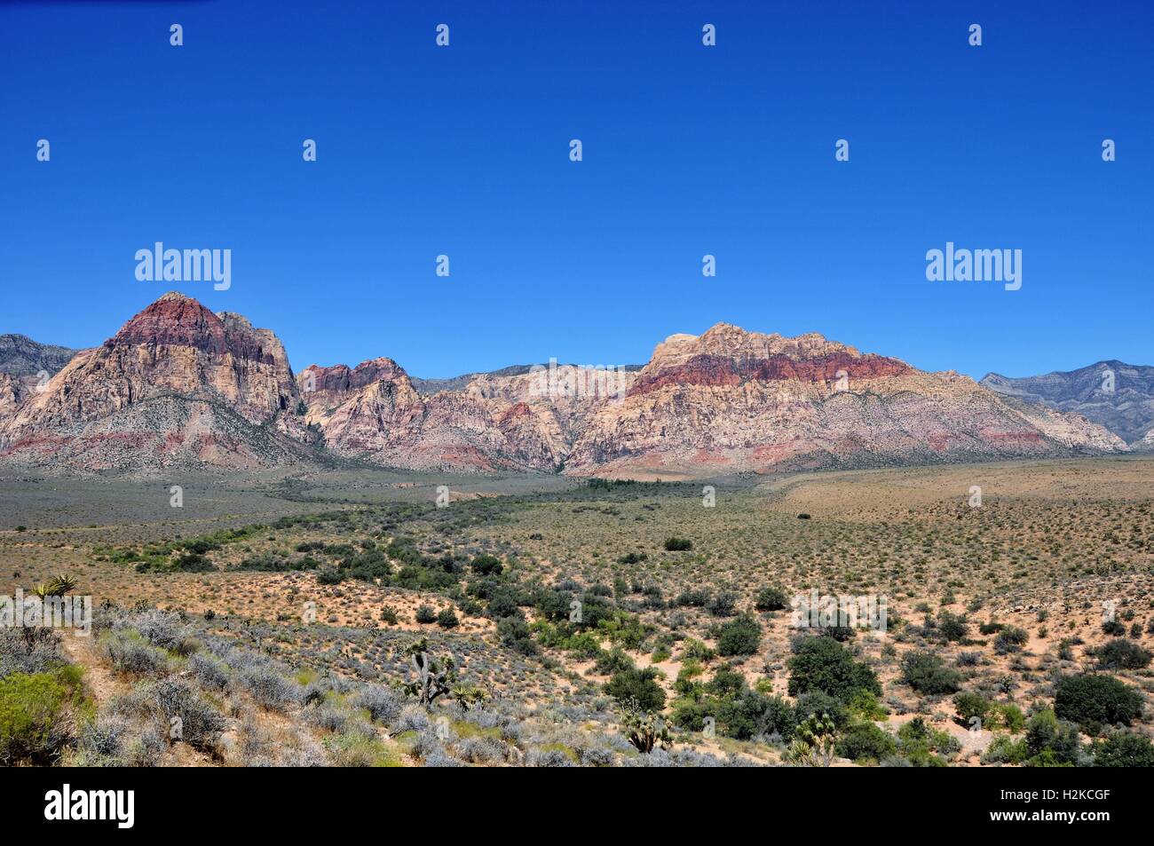 Red Rock Canyon Las Vegas. Bridge Point & Rainbow Peak Stock Photo - Alamy