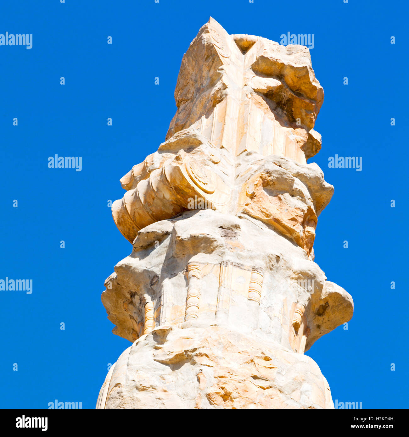 blur in iran persepolis the old ruins historical destination monuments ...