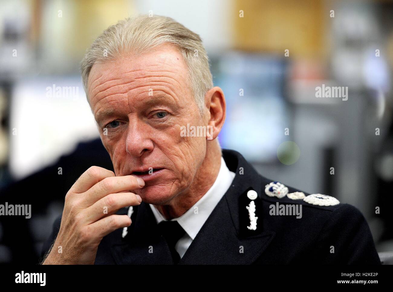 Metropolitan Police Commissioner Bernard Hogan-Howe speaks to staff ...