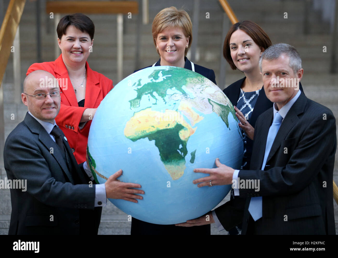 Ruth davidson and nicola sturgeon hi-res stock photography and images ...