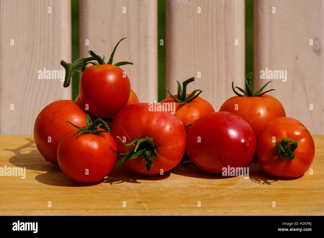Mature tomatoes hi-res stock photography and images - Alamy