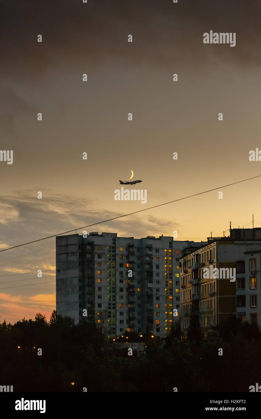 Buildings and moon hi-res stock photography and images - Alamy