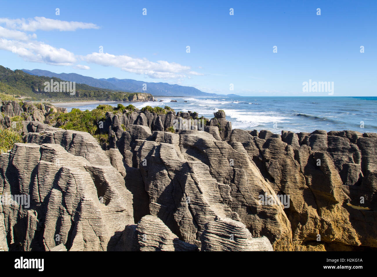 Punakaiki pancake rocks in New Zealand Stock Photo - Alamy