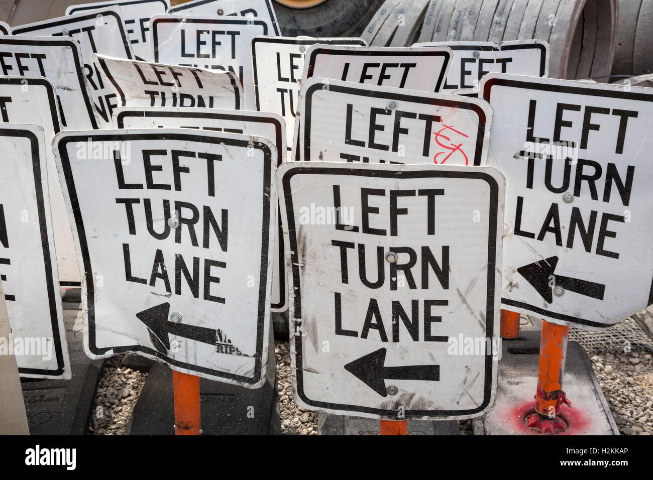 Construction site safety signs hi-res stock photography and images - Alamy