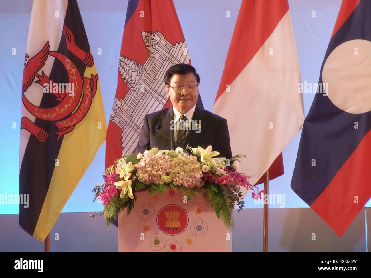 Laos Prime Minister Thongloun Sisoulith speaks at the opening ...