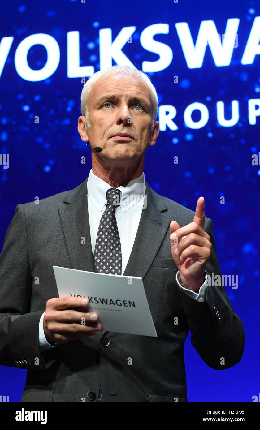 Paris, France. 28th Sep, 2016. Matthias Mueller, Chairman of Volkswagen ...