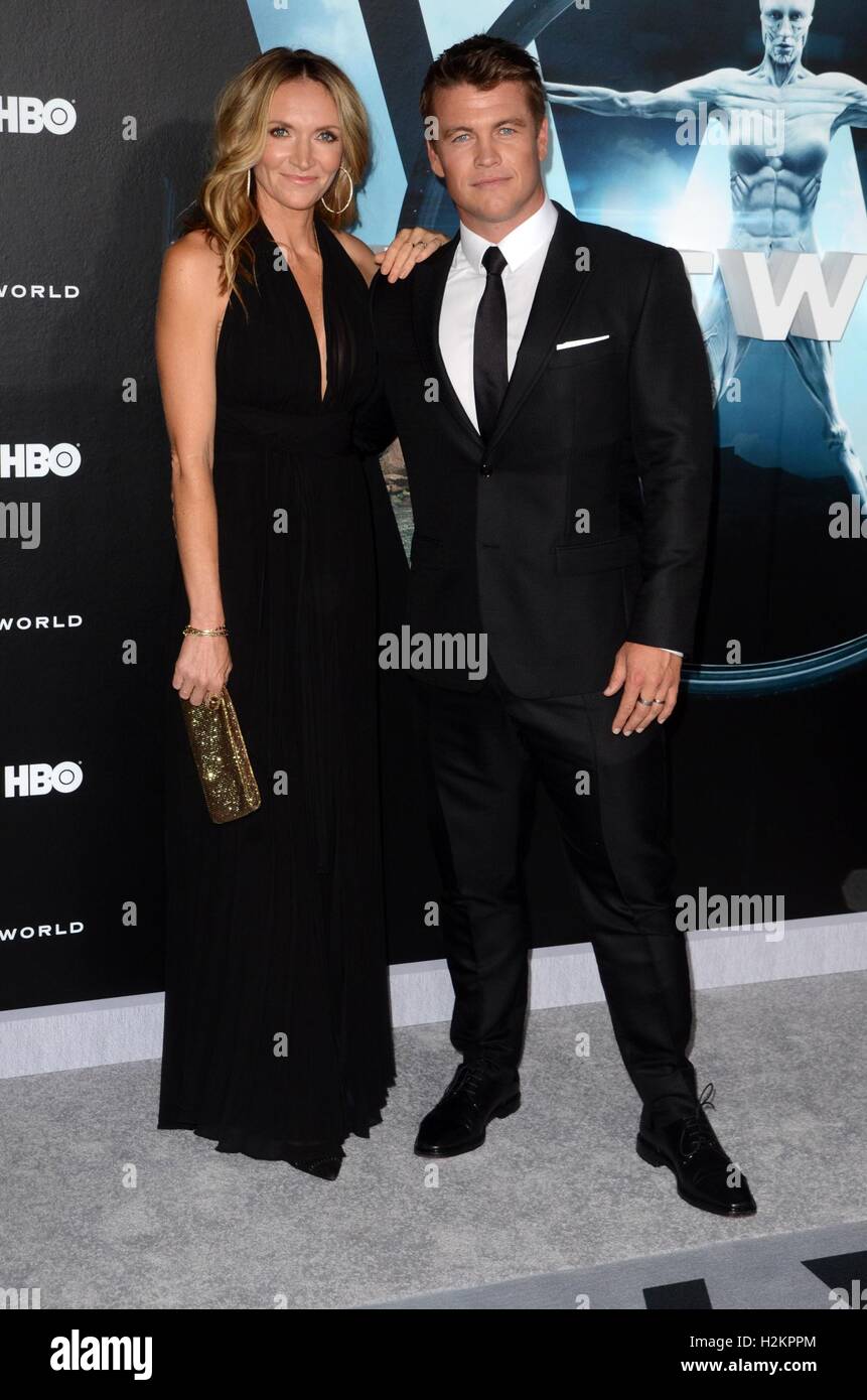 Los Angeles, CA, USA. 28th Sep, 2016. Samantha Hemsworth, Luke ...