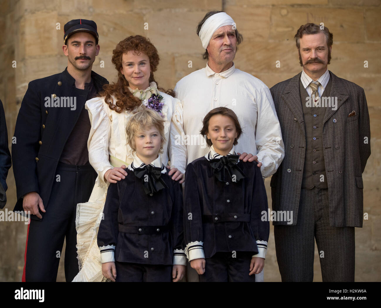 Bayreuth, Germany. 29th Sep, 2016. dpa-Exclusive - Actors (l-r) Tom ...