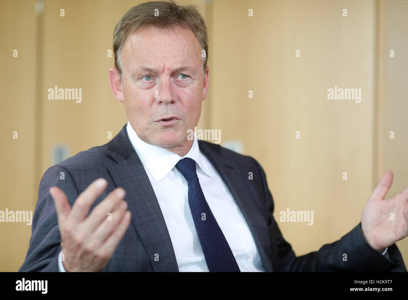 Berlin, Germany. 29th Sep, 2016. Thomas Oppermann, parliamentary party ...