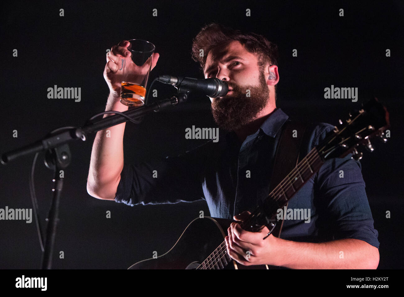 Michael english singer hi-res stock photography and images - Alamy