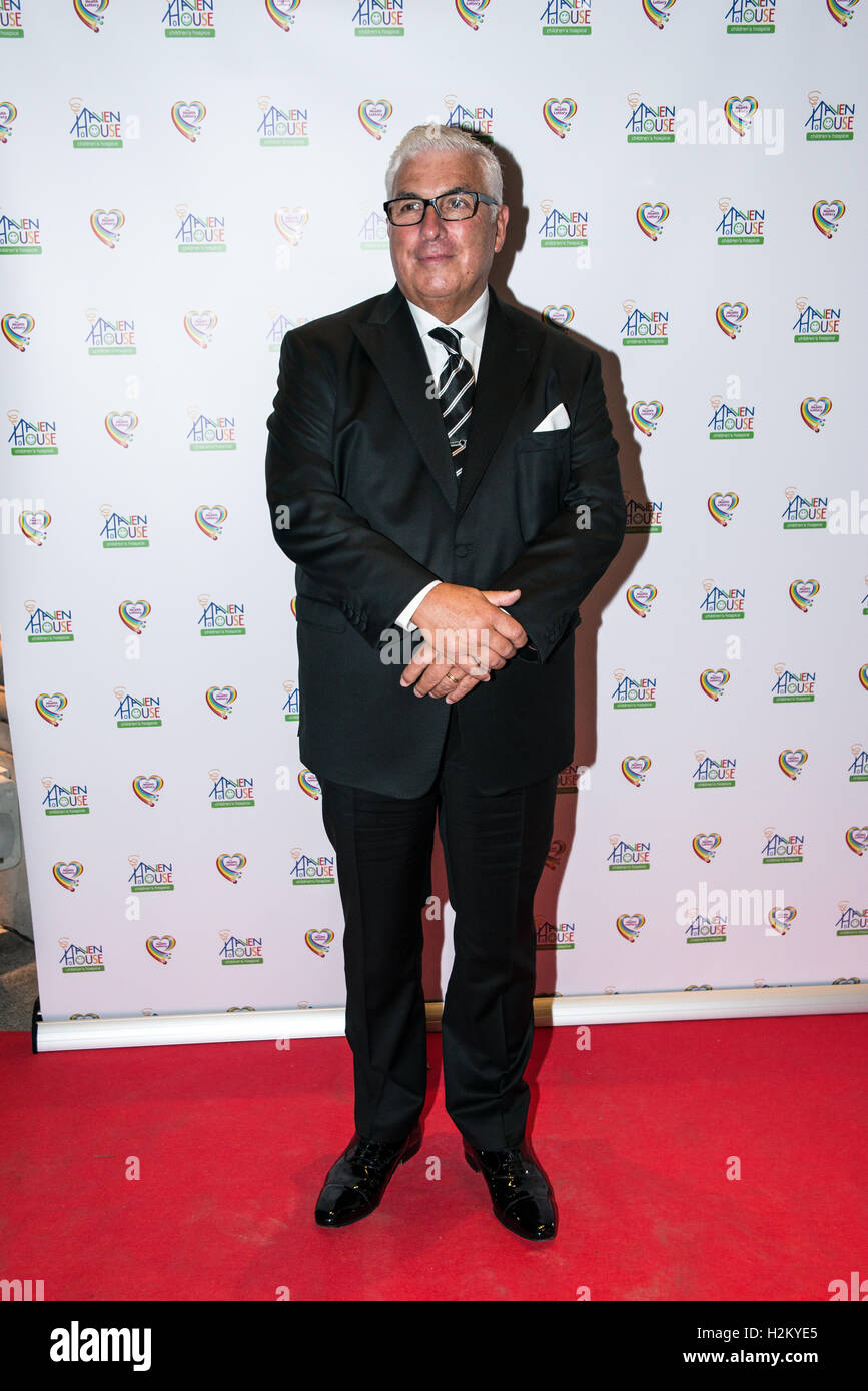 Barry batchelor hi-res stock photography and images - Alamy