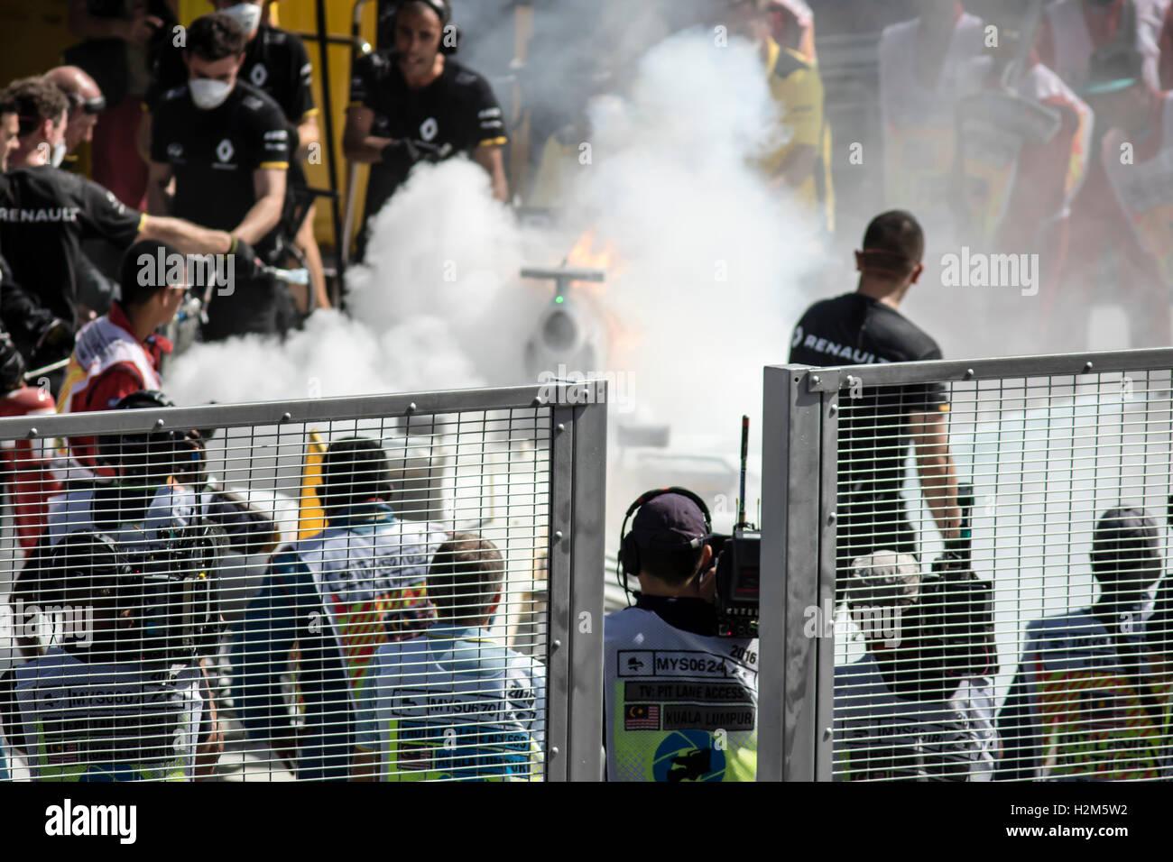 F1 engine hi-res stock photography and images - Alamy