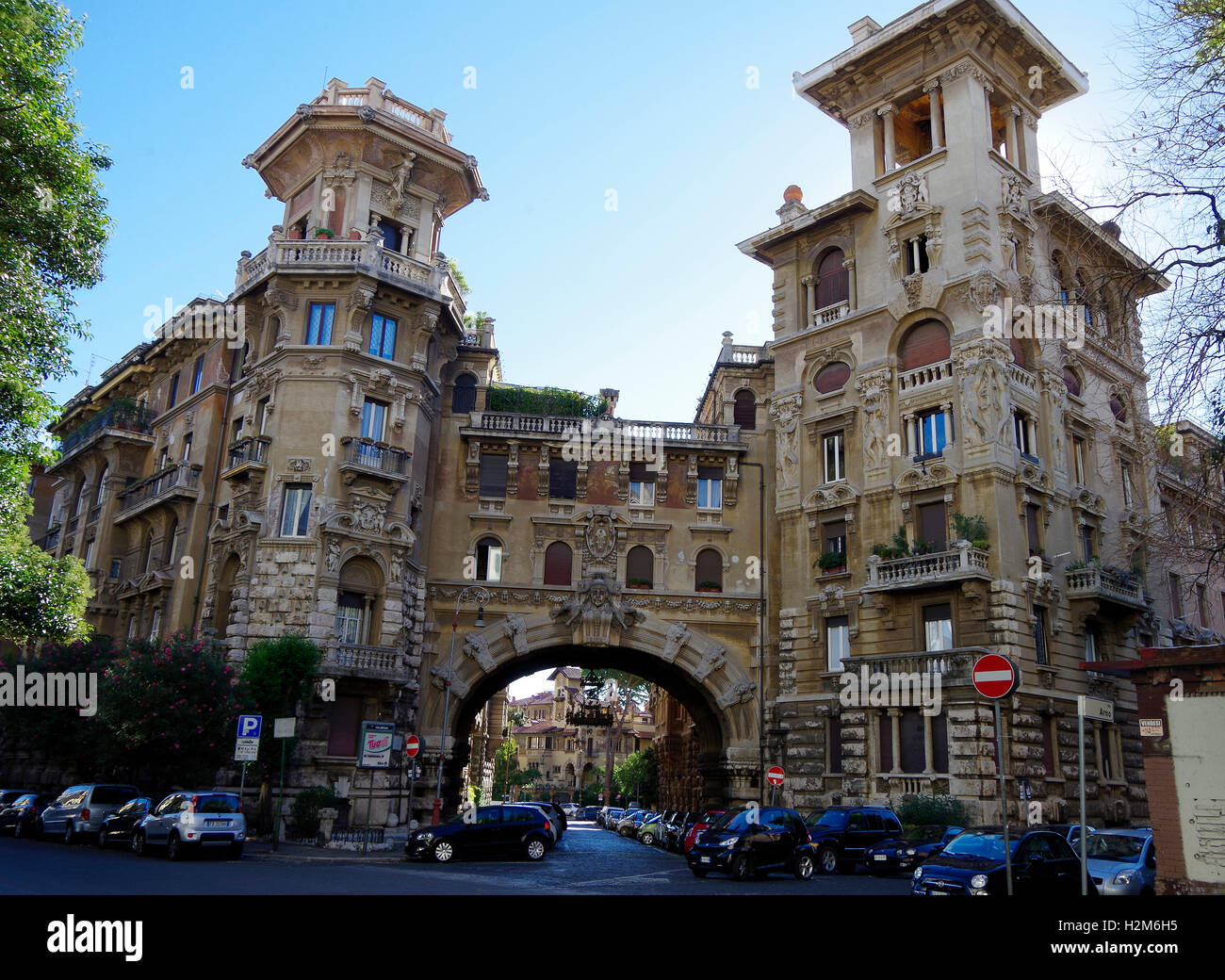 Piazza mincio hi-res stock photography and images - Alamy