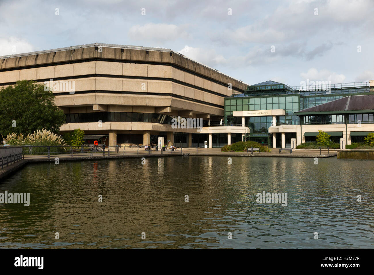 Front face / exterior / outside of The National Archives Building ...