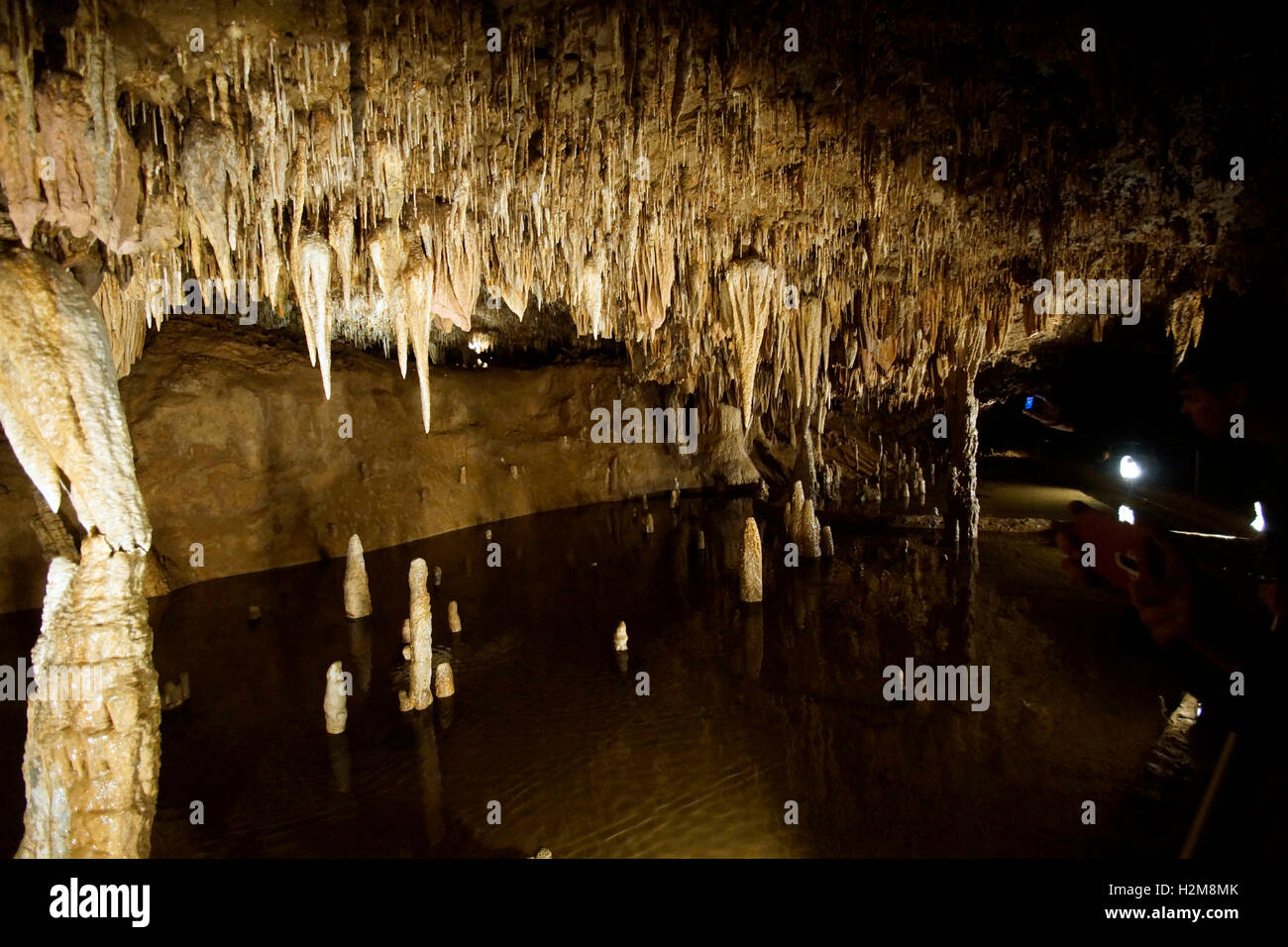 Meramec caverns hi-res stock photography and images - Alamy