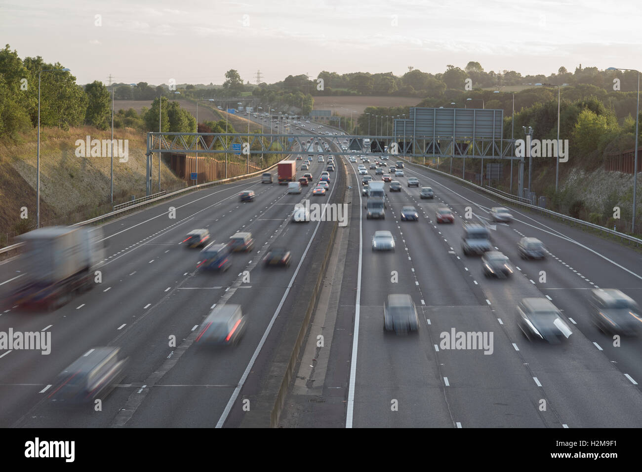 Smart traffic light hi-res stock photography and images - Alamy