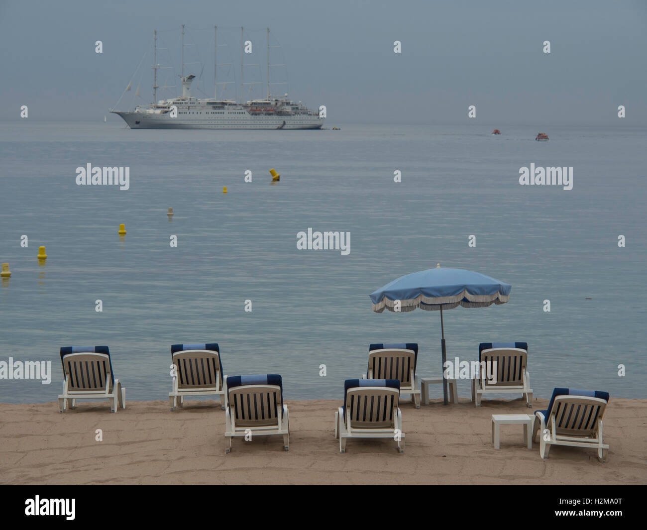 cannes in france Stock Photo - Alamy