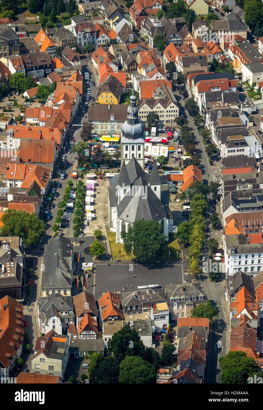 Aerial view, Protestant Marienkirche with marketplace Lippstädter ...