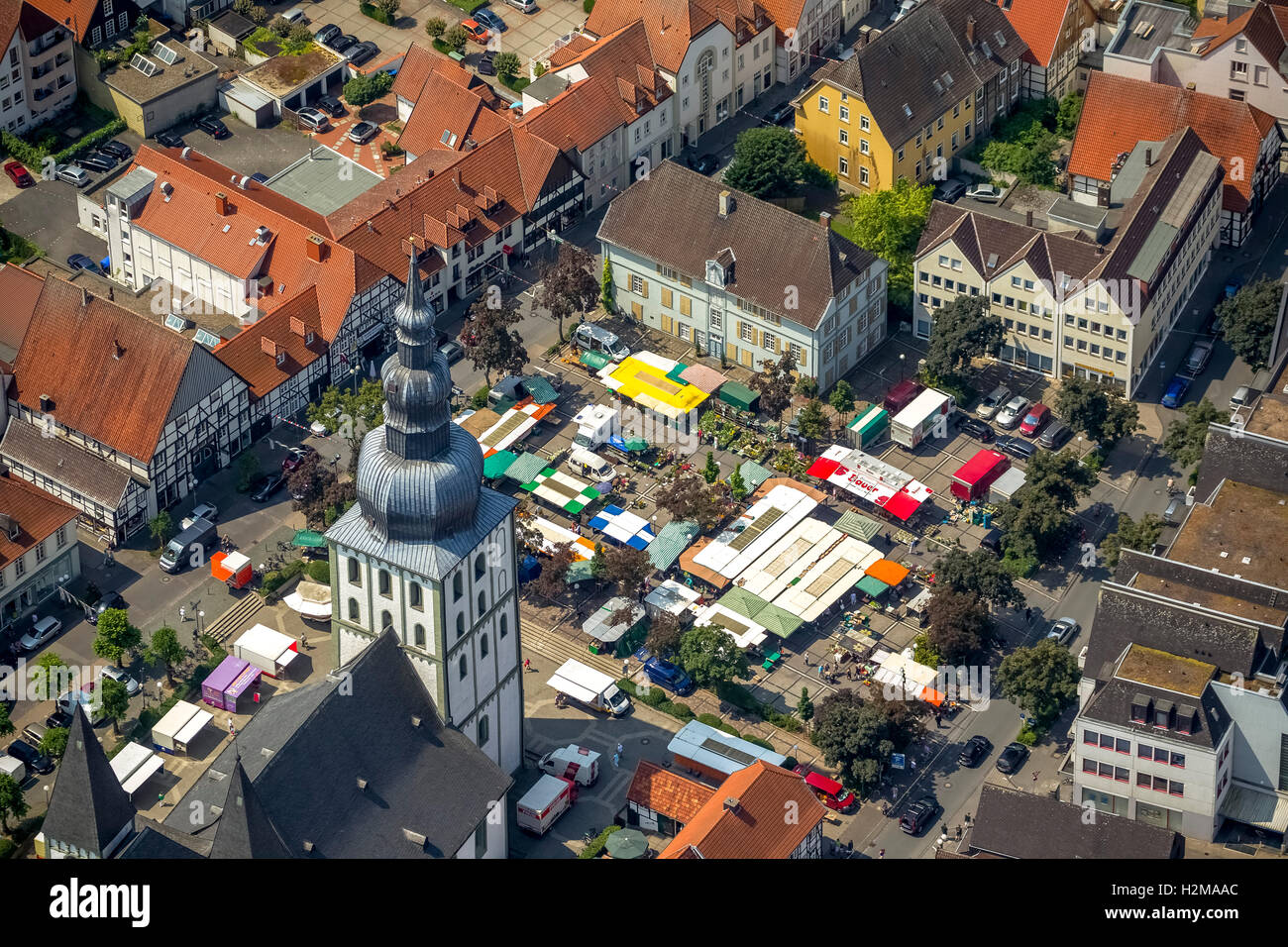 Aerial view, Protestant Marienkirche with marketplace Lippstädter ...