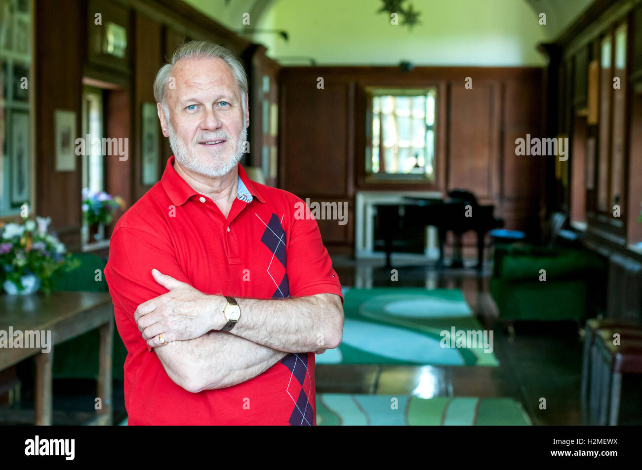 Operatic baritone Sergei Leiferkus in the Green Room of Glyndebourne ...